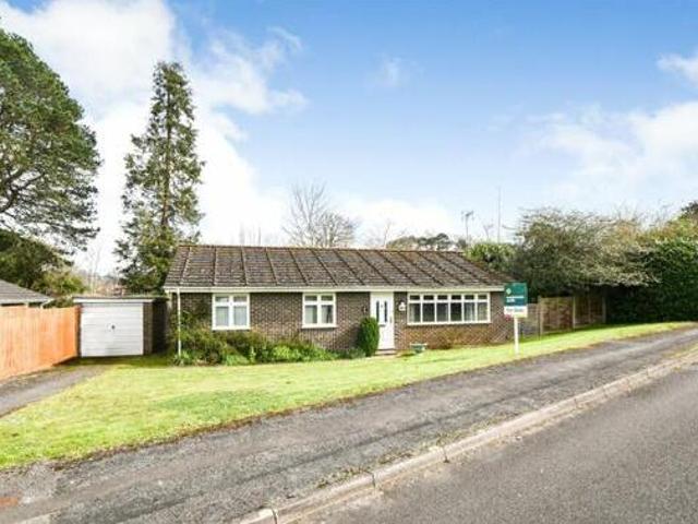 3 Bedroom Bungalow For Sale In Hook, Hampshire