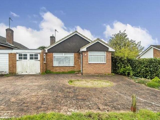3 Bedroom Bungalow For Sale In Hampshire