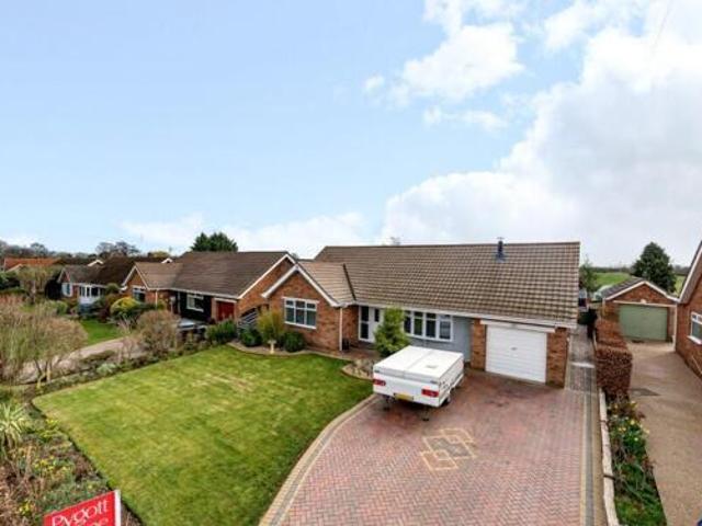 3 Bedroom Bungalow For Sale In Healing, N E Lincolnshire