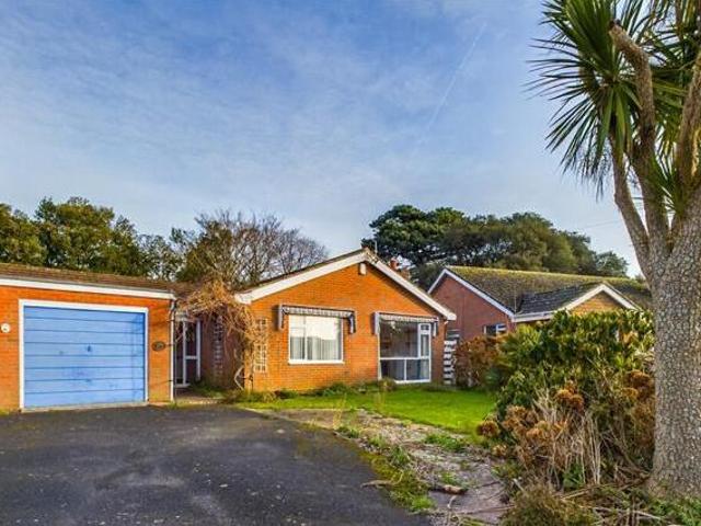 3 Bedroom Bungalow For Sale In Highcliffe, Dorset