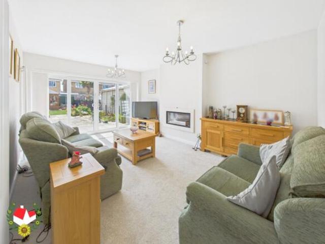 3 bedroom bungalow for sale in Hildyard Close, Hardwicke, GL2