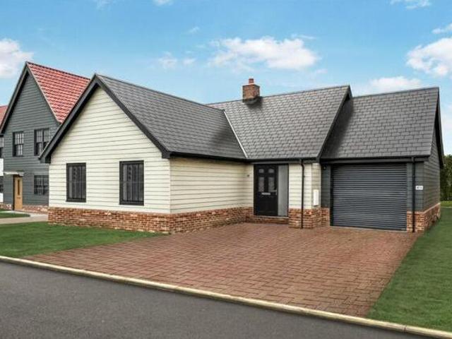 3 Bedroom Bungalow For Sale In Ipswich, Suffolk