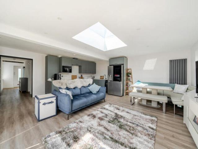 3 bedroom bungalow for sale in Onslow Drive, Ferring, Worthing, West Sussex, BN12
