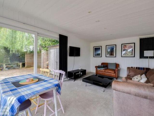 3 bedroom bungalow for sale in Lower Dee Banks, Chester, CH3