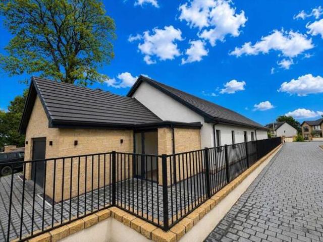 3 bedroom bungalow for sale in Lomond Gate, Hayhill Road, THORNTONHALL, G74