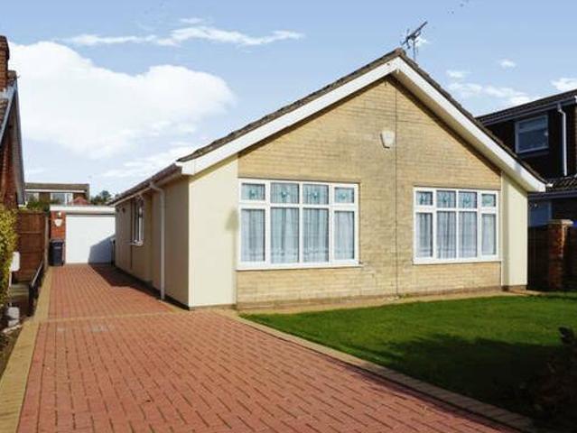 3 bedroom bungalow for sale in Langton RoadHoltonleClayGrimsbyDN36 5BH DN36