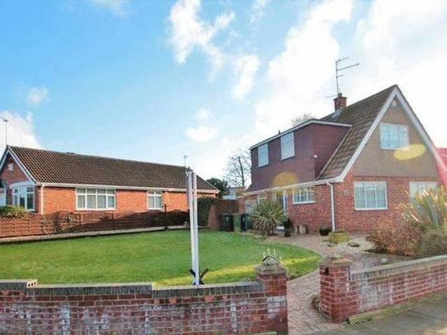 3 bedroom bungalow for sale in Lastingham Avenue Normanby TS6