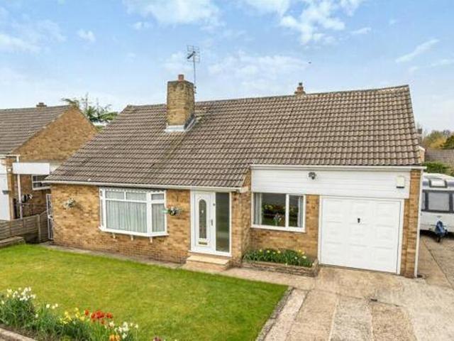3 Bedroom Bungalow For Sale In Leeds