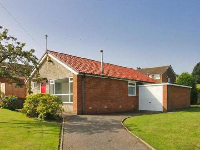 3 Bedroom Bungalow For Sale In Leeds, West Yorkshire