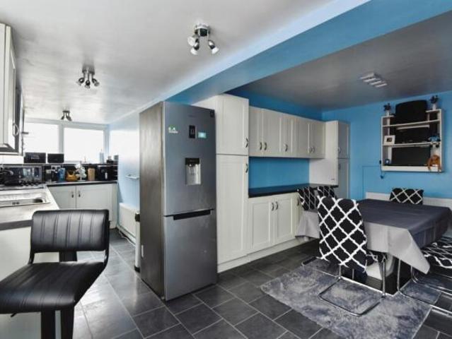3 bedroom bungalow for sale in Mount Street, Stoke on Trent, ST1