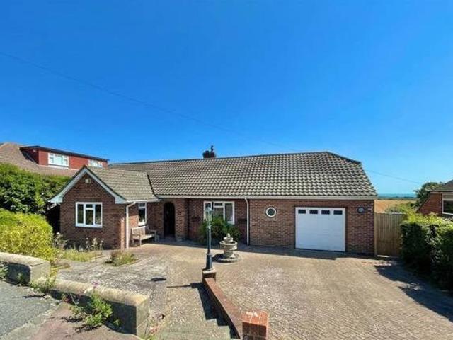 3 bedroom bungalow for sale in Mount Road Newhaven BN9