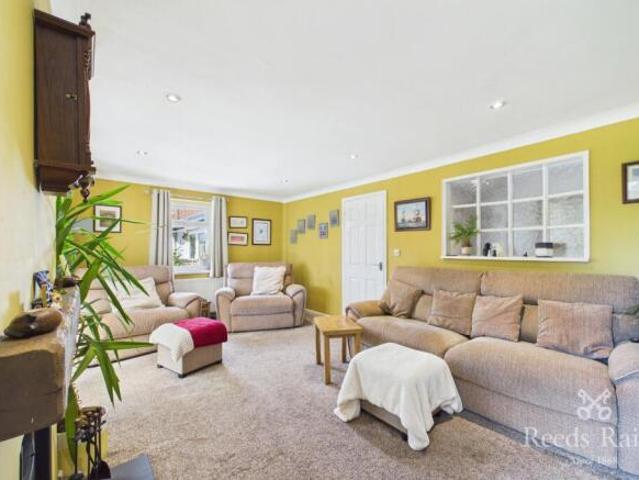 3 bedroom bungalow for sale in Main Street, Ulley, Sheffield, South Yorkshire, S26