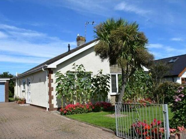 3 Bedroom Bungalow For Sale In Notage, Porthcawl