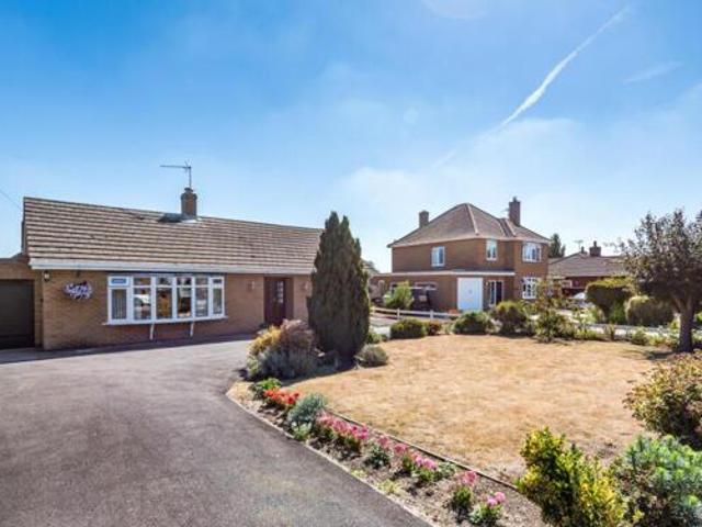 3 Bedroom Bungalow For Sale In North Kyme, Lincoln