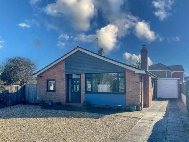 3 Bedroom Bungalow For Sale In New Milton, Hampshire
