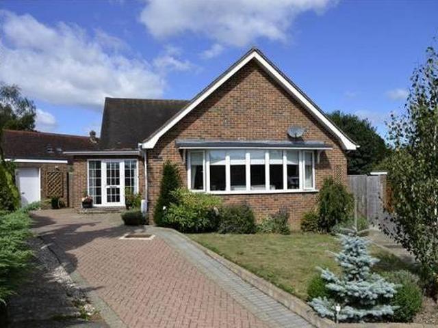 3 bedroom bungalow for sale in Smugglers Close Alfriston East Sussex BN26 BN26