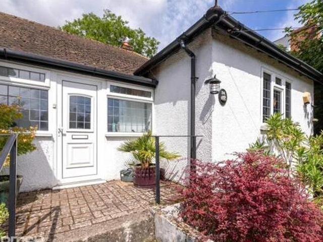 3 Bedroom Bungalow For Sale In South Croydon