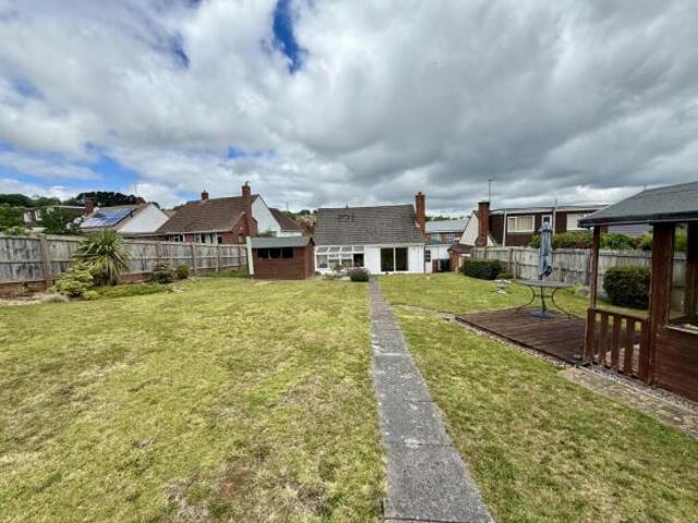 3 bedroom bungalow for sale in Somerset Avenue, St Thomas, EX4