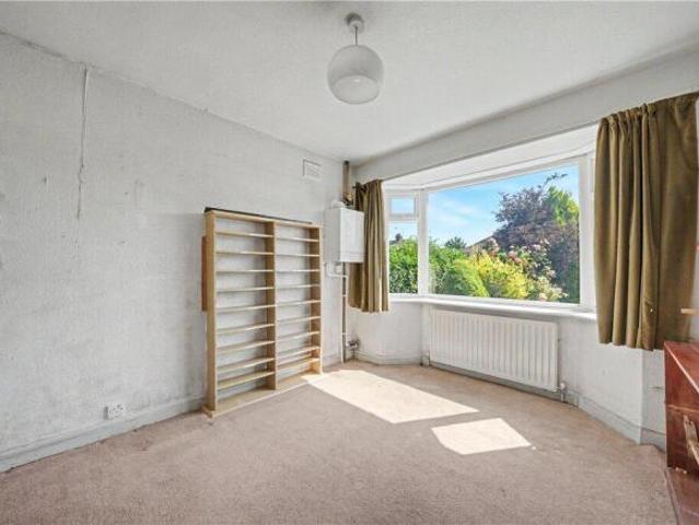 3 bedroom bungalow for sale in Stonefall Avenue, Harrogate, North Yorkshire, HG2