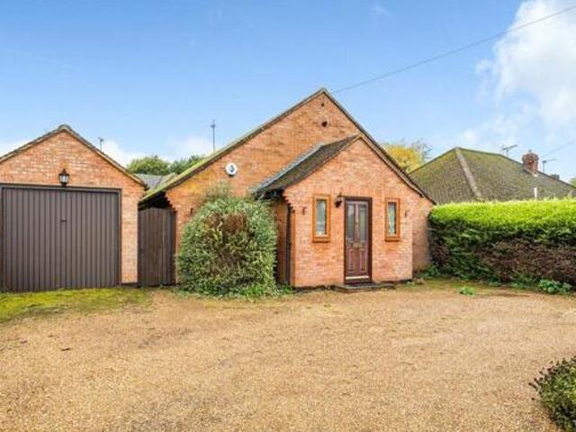 3 Bedroom Bungalow For Sale In Surrey