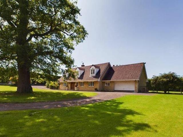 3 Bedroom Bungalow For Sale In Portskewett