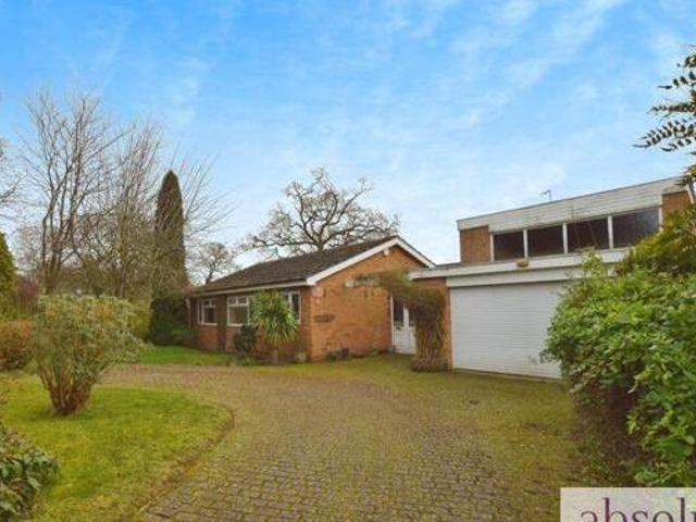 3 Bedroom Bungalow For Sale In Pavenham Village