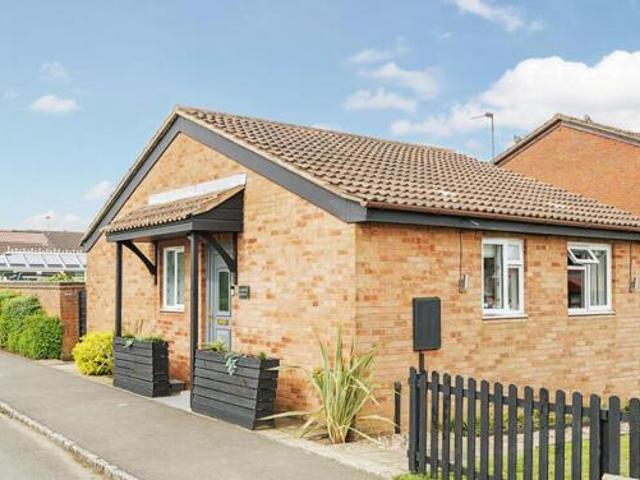 3 Bedroom Bungalow For Sale In Padbury, Buckingham