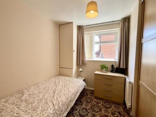 3 bedroom bungalow for sale in Parsley Hay Gardens, Handsworth, Sheffield, S13 8NN, S13