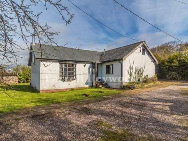 3 Bedroom Bungalow For Sale In Pinfold Lane