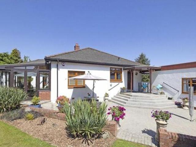 3 Bedroom Bungalow For Sale In Raw Holdings, East Calder