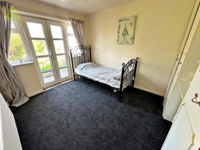 3 bedroom bungalow for sale in Rayden Crescent, Westhoughton, BL5 2HY, BL5