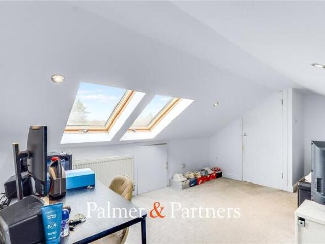 3 bedroom bungalow for sale in Rignals Lane, Galleywood, Chelmsford, Essex, CM2