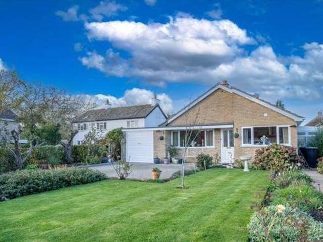 3 bedroom bungalow for sale in Wood Lane Stretham Ely CB6