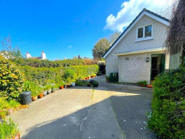 3 Bedroom Bungalow For Sale In Westfield Drive, Bowing Road