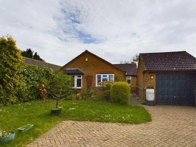 3 Bedroom Bungalow For Sale In Westfield Road