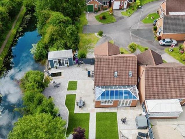 3 Bedroom Bungalow For Sale In Willenhall, West Midlands