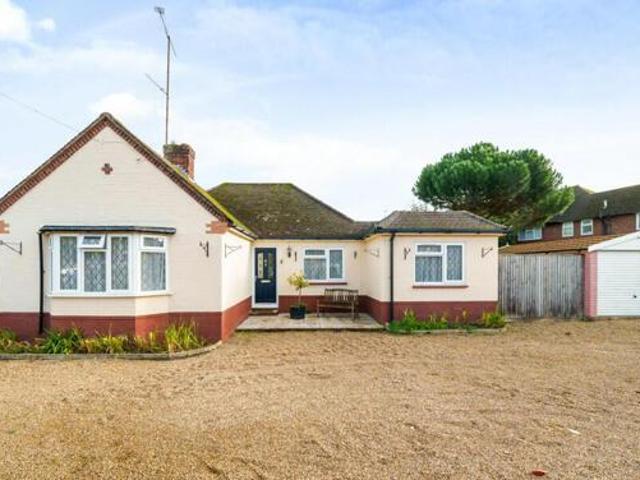 3 Bedroom Bungalow For Sale In Windsor