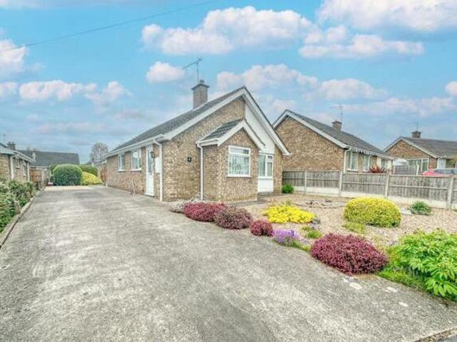 3 Bedroom Bungalow For Sale In Winterton, North Lincolnshire