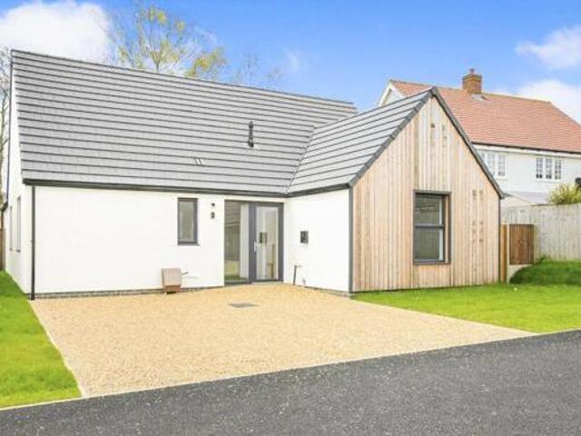 3 Bedroom Bungalow For Sale In Wymondham, Norfolk