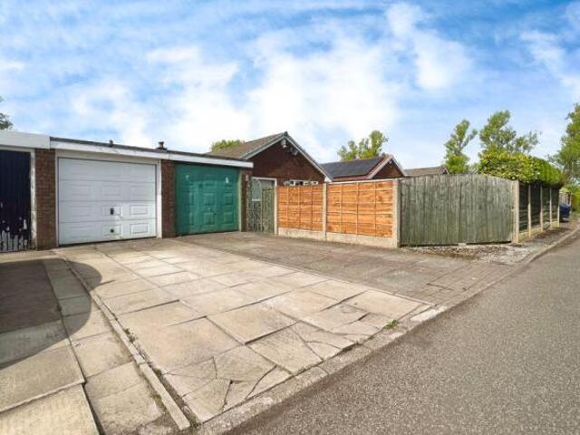 3 bedroom bungalow for sale in The Walkway, Ladybridge, BL3
