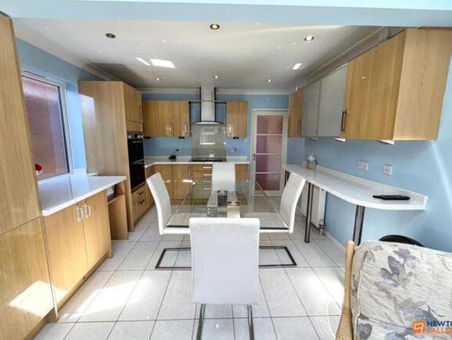 3 bedroom bungalow for sale in Thornton Close, Gunthorpe, Peterborough, PE4