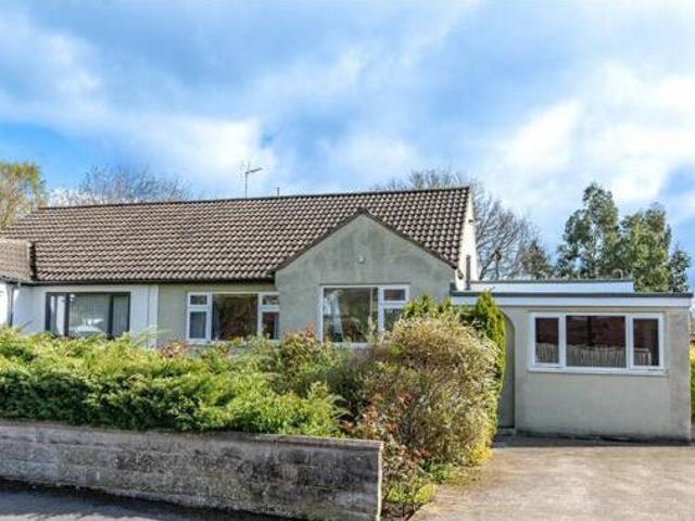 3 Bedroom Bungalow For Sale In Yeadon, Leeds