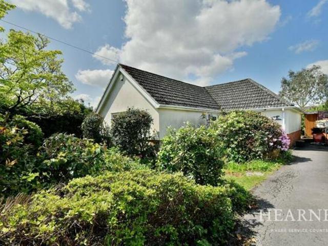 3 Bedroom Bungalow Ferndown Dorset LS100096756