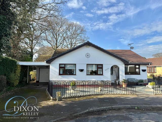3 Bedroom Bungalow Ferndown Dorset 100541298