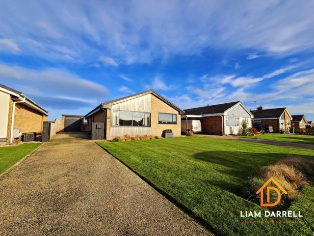 3 Bedroom Bungalow Filey North Yorkshire LS99345122