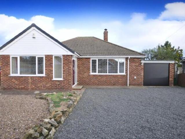 3 Bedroom Bungalow Fishlake Fishlake 98864313