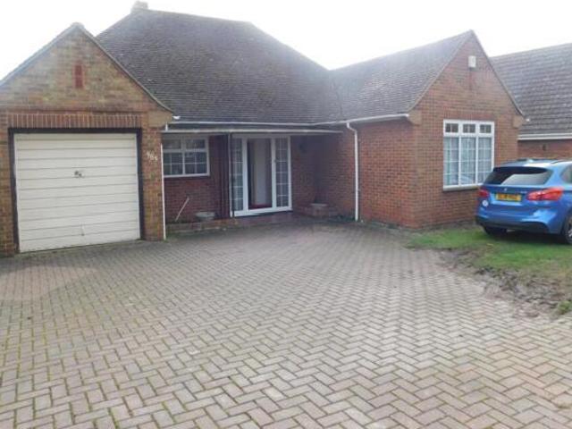 3 Bedroom Bungalow Kent Kent LS99523384