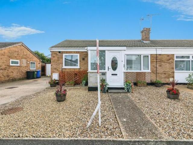 3 Bedroom Bungalow Kessingland Kessingland LS101060271