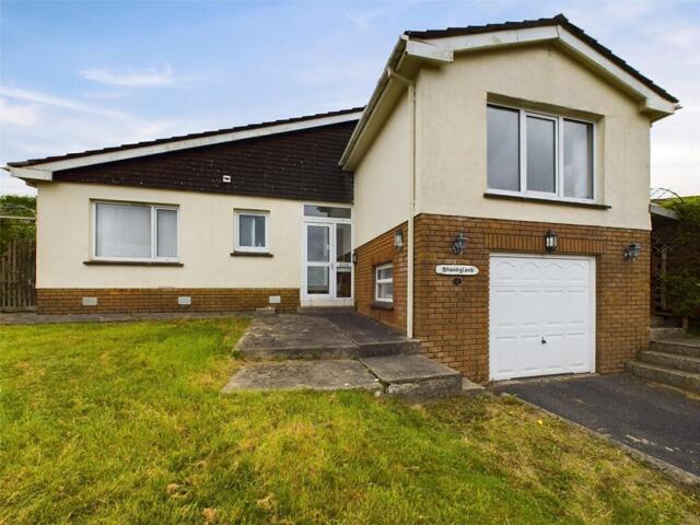 3 Bedroom Bungalow Holsworthy Devon 100426413