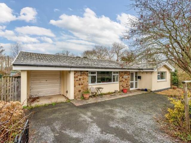 3 Bedroom Bungalow Hereford Herefordshire LS99840350